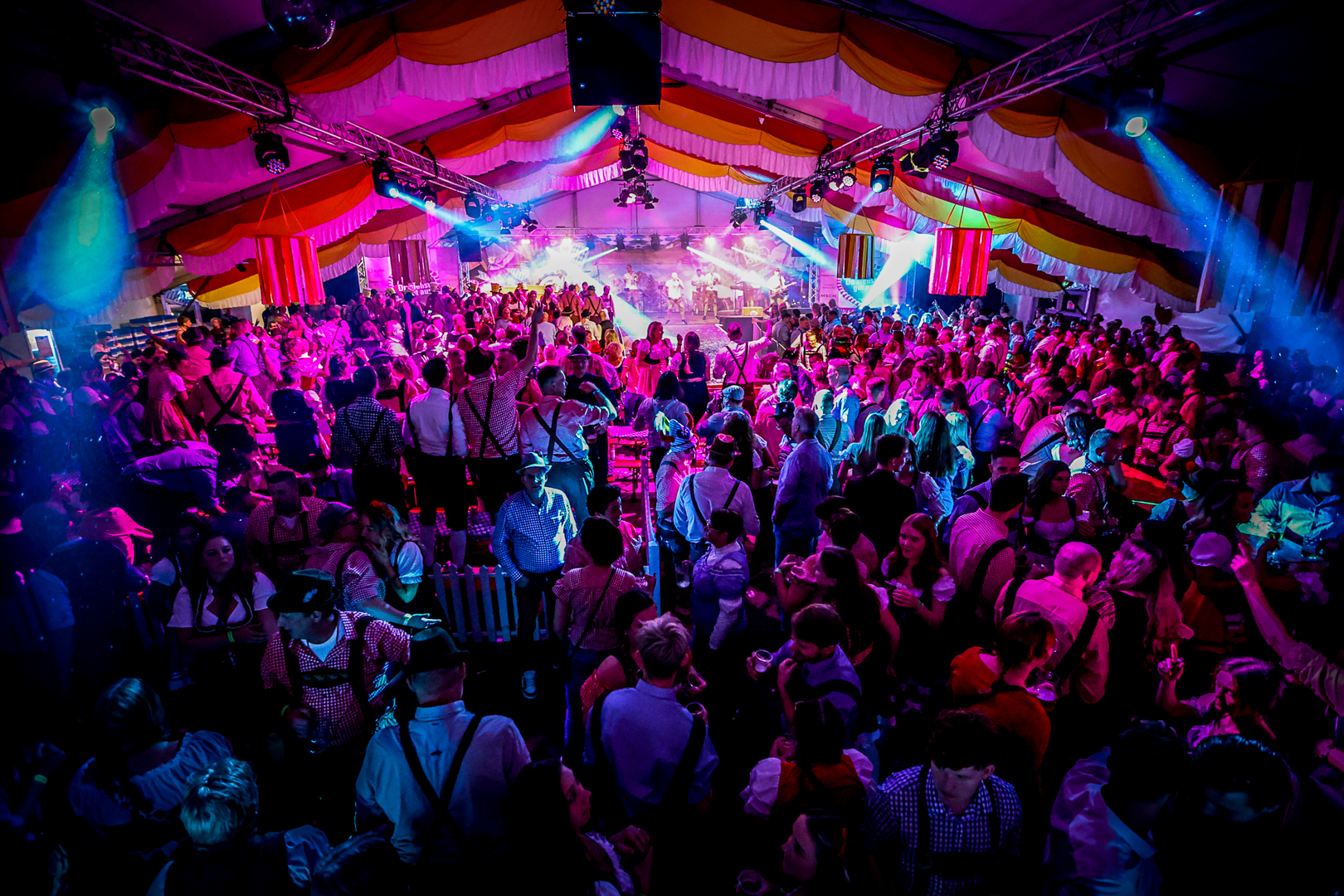 ZO!34 - Oktoberfest Emmen trekt ruim 1500 bezoekers ZO!34 - Oktoberfest Emmen trekt ruim 1500 bezoekers